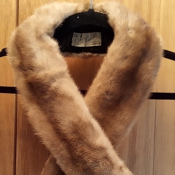 C. R. COOK | Accessories | Vintage Fox Fur Collar | Poshmark